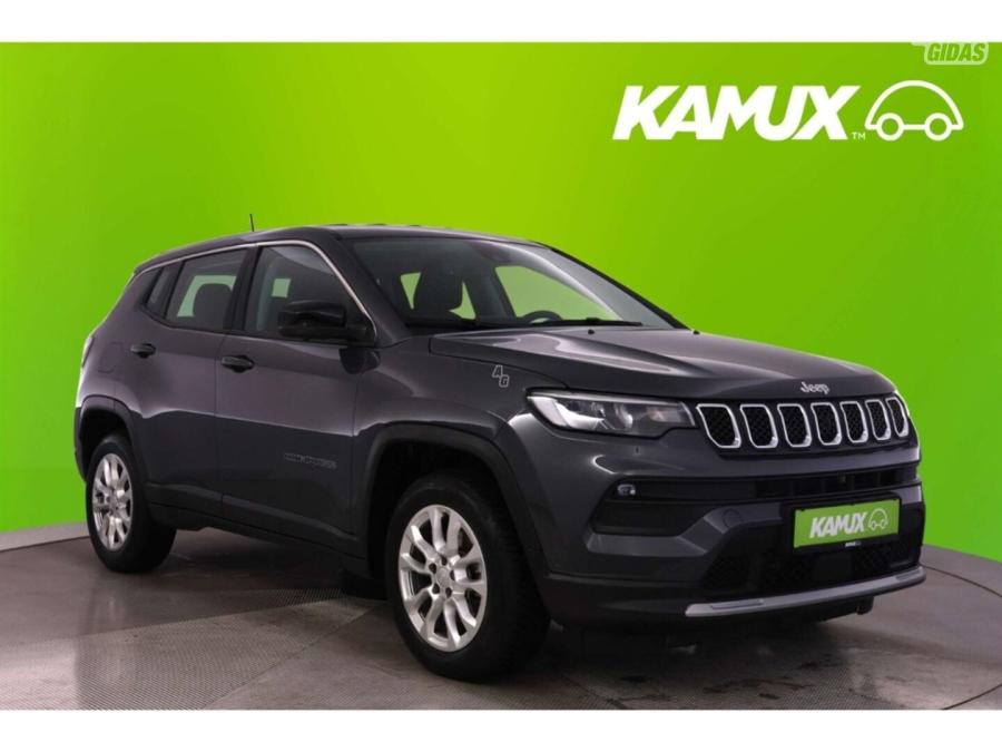 Grey Jeep Compass 2024 in Kaunas, with an engine capacity of 1.50 L and mileage of 16 thousand km for 25377 €, photo 1 on AUTOMOTO.COM.LV