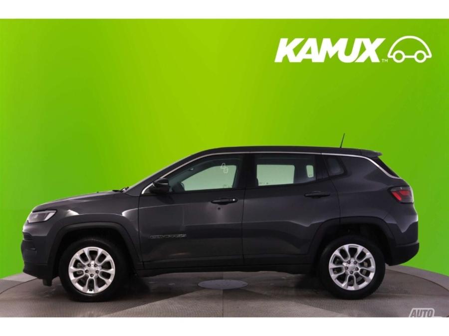 Grey Jeep Compass 2024 in Kaunas, with an engine capacity of 1.50 L and mileage of 16 thousand km for 25377 €, photo 9 on AUTOMOTO.COM.LV