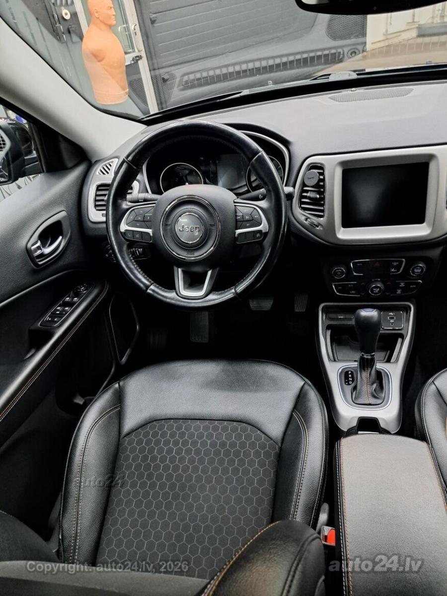 Jeep Compass 2021 in Tallinn, with an engine capacity of 1.30 L and mileage of 65 thousand km for 20000 €, photo 5 on AUTOMOTO.COM.LV