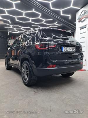 Jeep Compass 2021 in Tallinn, with an engine capacity of 1.30 L and mileage of 65 thousand km for 20000 €, photo 10 on AUTOMOTO.COM.LV