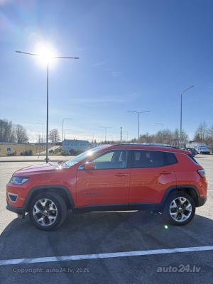 Orange Jeep Compass 2019 in Tallinn, with an engine capacity of 1.40 L and mileage of 69 thousand km for 16900 €, photo 7 on AUTOMOTO.COM.LV