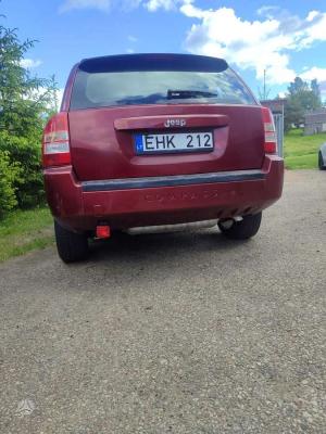 Sarkans Jeep Compass 2008 Kaišiadorys, ar dzinēja tilpumu 2.36 L un nobraukumu 235 tūkst. km par 1450 €, foto 4 vietnē AUTOMOTO.COM.LV