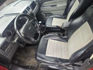 Sarkans Jeep Compass 2008 Viļņa, ar dzinēja tilpumu 1.97 L un nobraukumu 205 tūkst. km par 1200 €, foto 4 vietnē AUTOMOTO.COM.LV