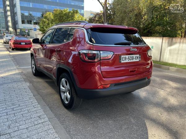 Red Jeep Compass 2017 in Vilnius, with an engine capacity of 1.60 L and mileage of 123 thousand km for 13800 €, photo 2 on AUTOMOTO.COM.LV