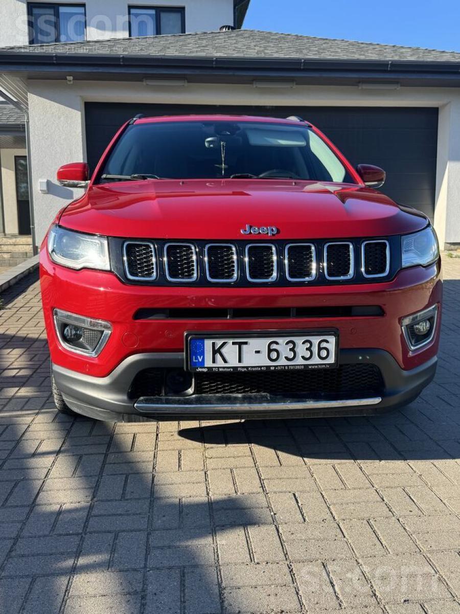 Red Jeep Compass 2017 in Riga, with an engine capacity of 1.40 L and mileage of 58 thousand km for 16900 €, photo 1 on AUTOMOTO.COM.LV