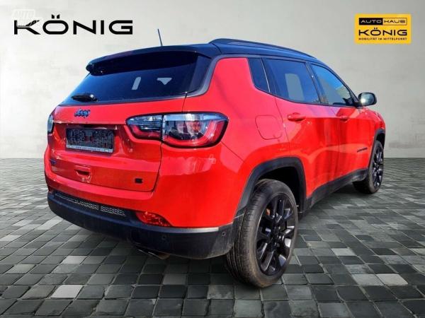Sarkans Jeep Compass 2020 Kauņa, ar dzinēja tilpumu 1.30 L un nobraukumu 32 tūkst. km par 25487 €, foto 3 vietnē AUTOMOTO.COM.LV