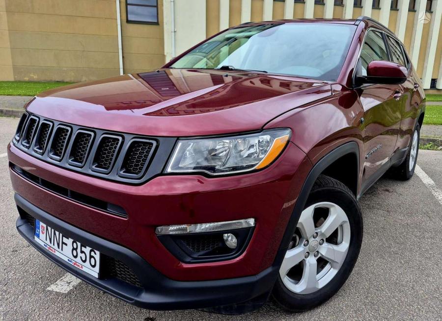 Sarkans Jeep Compass 2021 Kauņa, ar dzinēja tilpumu 2.36 L un nobraukumu 105 tūkst. km par 16800 €, foto 1 vietnē AUTOMOTO.COM.LV