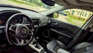 Sarkans Jeep Compass 2021 Kauņa, ar dzinēja tilpumu 2.36 L un nobraukumu 105 tūkst. km par 16800 €, foto 10 vietnē AUTOMOTO.COM.LV