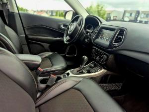 Sarkans Jeep Compass 2021 Kauņa, ar dzinēja tilpumu 2.36 L un nobraukumu 105 tūkst. km par 16800 €, foto 18 vietnē AUTOMOTO.COM.LV