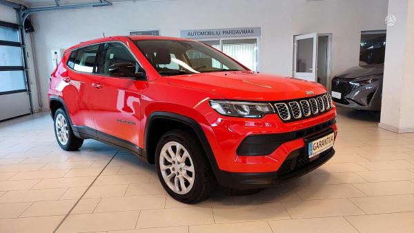 Red Jeep Compass 2022 in Siauliai, with an engine capacity of 1.46 L and mileage of 63 thousand km for 16000 €, photo 3 on AUTOMOTO.COM.LV