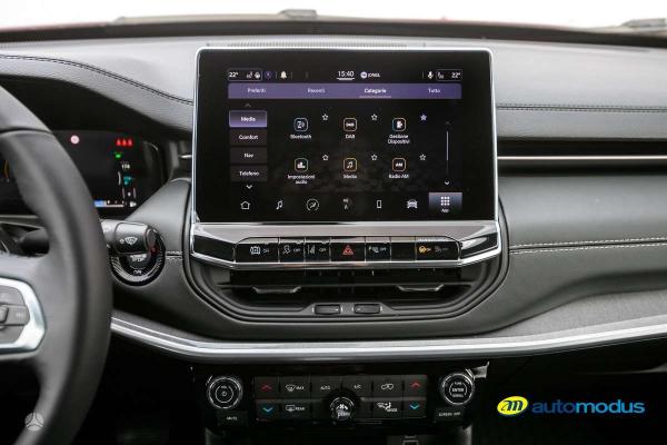 Sarkans Jeep Compass 2022 Viļņa, ar dzinēja tilpumu 1.33 L un nobraukumu 20 tūkst. km par 24990 €, foto 10 vietnē AUTOMOTO.COM.LV