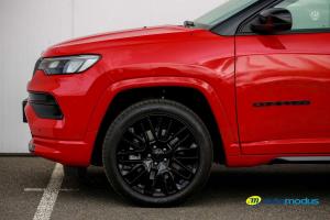 Sarkans Jeep Compass 2022 Viļņa, ar dzinēja tilpumu 1.33 L un nobraukumu 20 tūkst. km par 24990 €, foto 22 vietnē AUTOMOTO.COM.LV