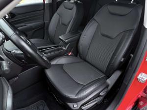 Red Jeep Compass 2022 in Vilnius, with an engine capacity of 1.33 L and mileage of 47 thousand km for 17850 €, photo 8 on AUTOMOTO.COM.LV