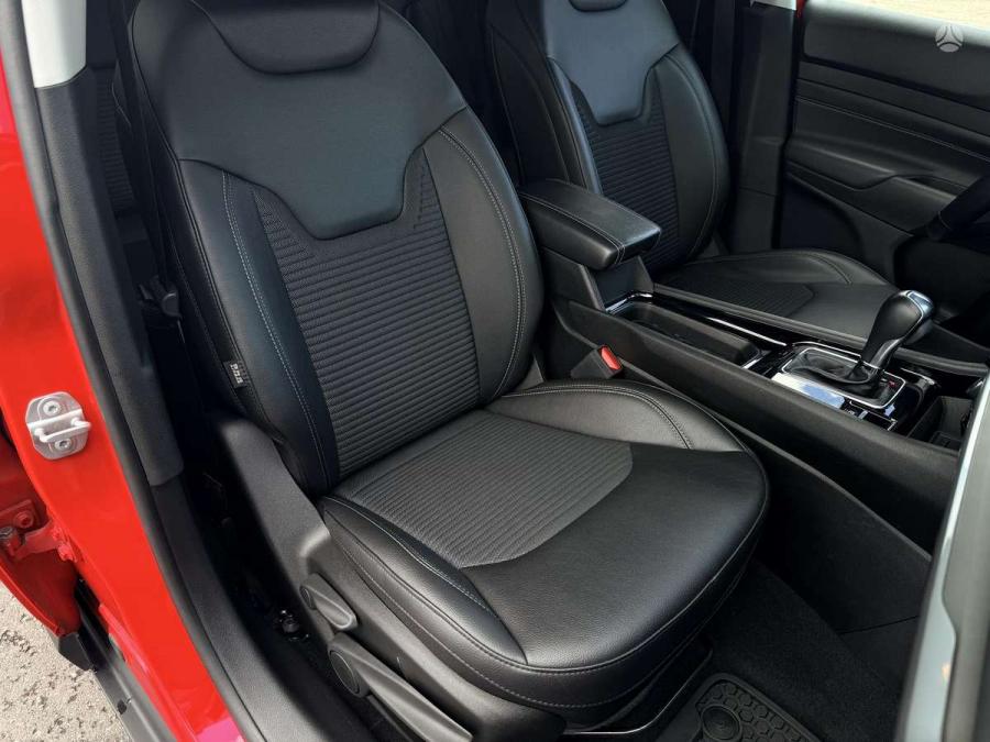 Red Jeep Compass 2022 in Vilnius, with an engine capacity of 1.33 L and mileage of 47 thousand km for 17850 €, photo 13 on AUTOMOTO.COM.LV