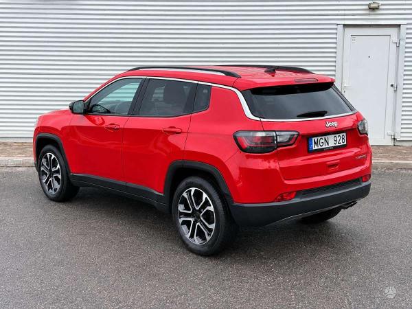 Sarkans Jeep Compass 2022 Viļņa, ar dzinēja tilpumu 1.33 L un nobraukumu 47 tūkst. km par 17950 €, foto 4 vietnē AUTOMOTO.COM.LV