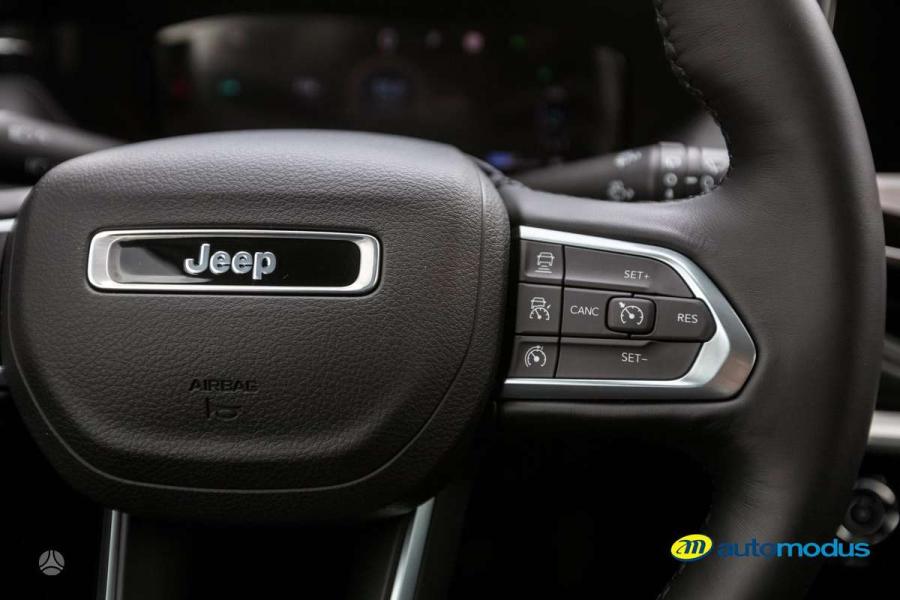 Red Jeep Compass 2023 in Vilnius, with an engine capacity of 1.33 L and mileage of 71 thousand km for 24990 €, photo 19 on AUTOMOTO.COM.LV
