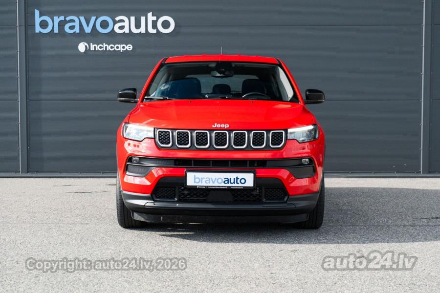 Red Jeep Compass 2021 in Tartu, with an engine capacity of 1.30 L and mileage of 58 thousand km for 17900 €, photo 3 on AUTOMOTO.COM.LV
