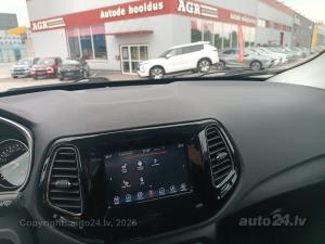 Jeep Compass 2018 Tallina, ar dzinēja tilpumu 1.40 L un nobraukumu 226 tūkst. km par 10900 €, foto 14 vietnē AUTOMOTO.COM.LV