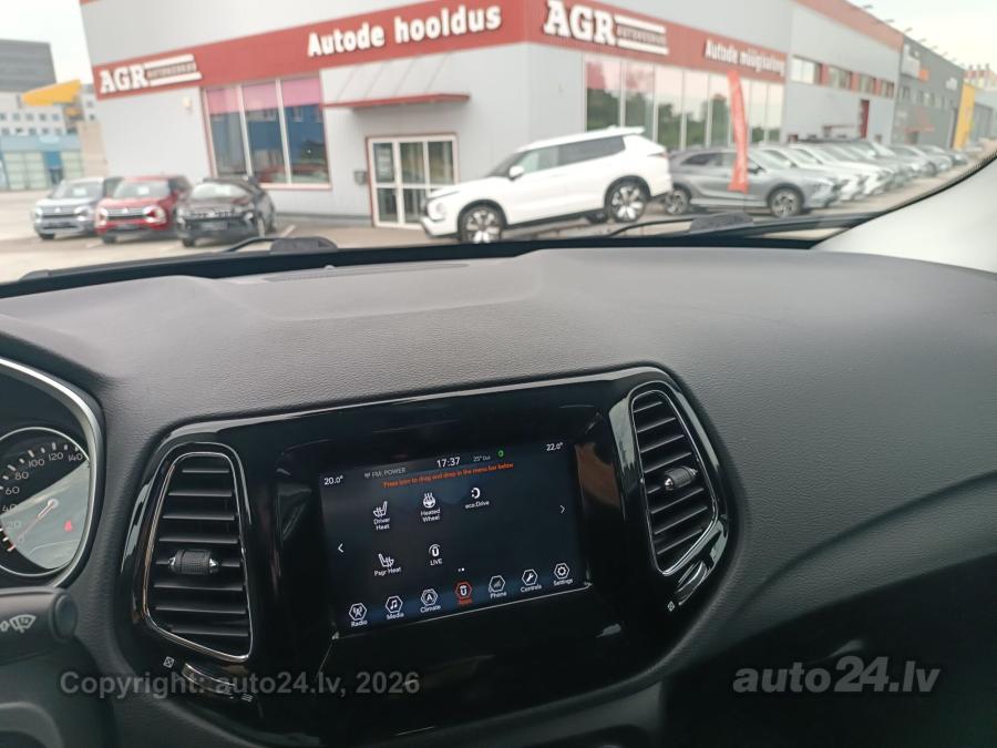 Jeep Compass 2018 Tallina, ar dzinēja tilpumu 1.40 L un nobraukumu 226 tūkst. km par 10900 €, foto 14 vietnē AUTOMOTO.COM.LV