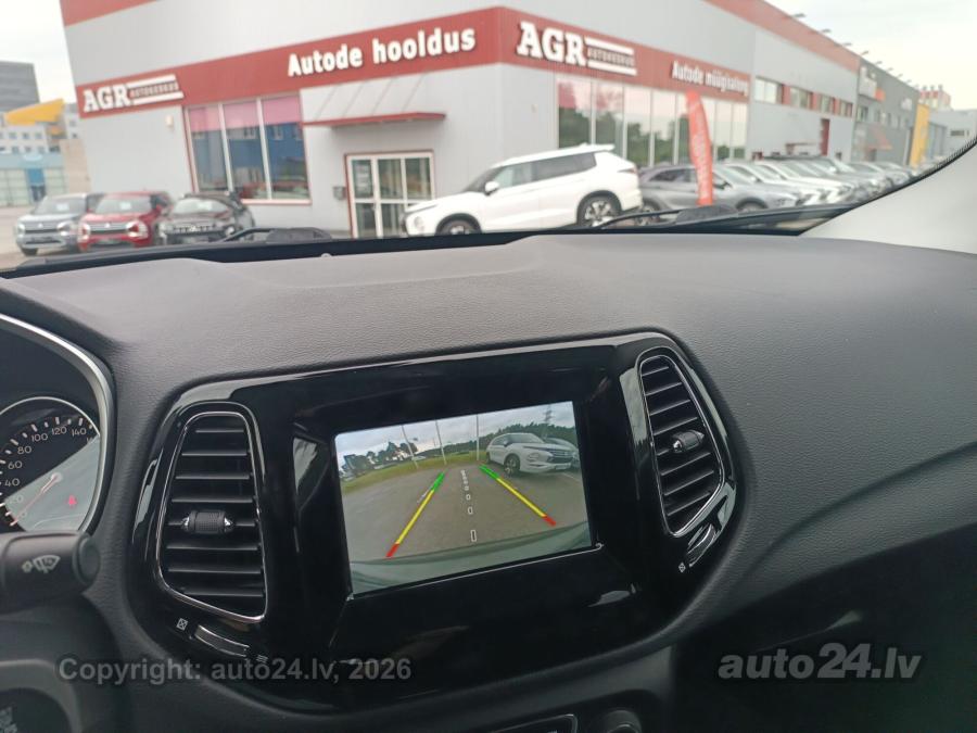 Jeep Compass 2018 Tallina, ar dzinēja tilpumu 1.40 L un nobraukumu 226 tūkst. km par 10900 €, foto 15 vietnē AUTOMOTO.COM.LV