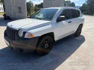 White Jeep Compass 2008 in Tallinn, with an engine capacity of 2.00 L and mileage of 229 thousand km for 1300 €, photo  on AUTOMOTO.COM.LV