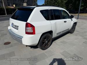 Белый Джип Компас 2008 в Таллин, объемом двигателя 2.00 л и пробегом 229 тыс. км за 1300 €, фото 5 на AUTOMOTO.COM.LV