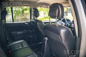 Balts Jeep Compass 2011 Rīga, ar dzinēja tilpumu 2.20 L un nobraukumu 264 tūkst. km par 3990 €, foto 12 vietnē AUTOMOTO.COM.LV