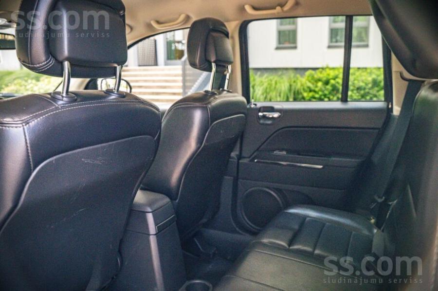 Balts Jeep Compass 2011 Rīga, ar dzinēja tilpumu 2.20 L un nobraukumu 264 tūkst. km par 3990 €, foto 14 vietnē AUTOMOTO.COM.LV