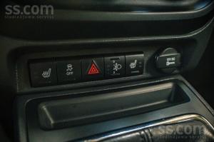 Balts Jeep Compass 2011 Rīga, ar dzinēja tilpumu 2.20 L un nobraukumu 264 tūkst. km par 3990 €, foto 16 vietnē AUTOMOTO.COM.LV