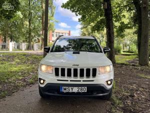 Balts Jeep Compass 2011 Šalčininkai, ar dzinēja tilpumu 2.40 L un nobraukumu 200 tūkst. km par 2400 €, foto 5 vietnē AUTOMOTO.COM.LV