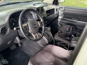 Balts Jeep Compass 2011 Šalčininkai, ar dzinēja tilpumu 2.40 L un nobraukumu 200 tūkst. km par 2400 €, foto 8 vietnē AUTOMOTO.COM.LV