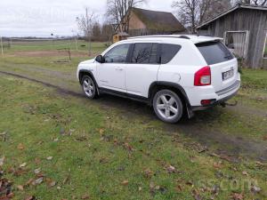 Balts Jeep Compass 2012 Saldus, ar dzinēja tilpumu 2.20 L un nobraukumu 284 tūkst. km par 4900 €, foto 2 vietnē AUTOMOTO.COM.LV