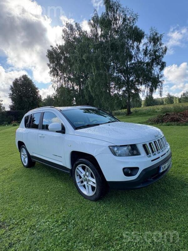 Balts Jeep Compass 2013 Jelgava, ar dzinēja tilpumu 2.40 L un nobraukumu 225 tūkst. km par 6300 €, foto 8 vietnē AUTOMOTO.COM.LV