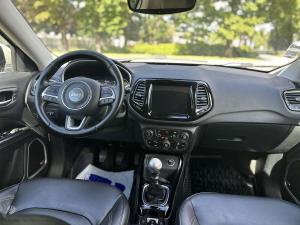 White Jeep Compass 2018 in Taurage, with an engine capacity of 1.60 L and mileage of 235 thousand km for 9900 €, photo 7 on AUTOMOTO.COM.LV