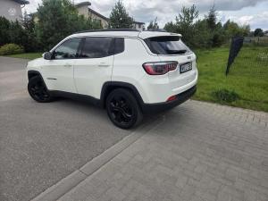 White Jeep Compass 2018 in Kaunas, with an engine capacity of 2.36 L and mileage of 128 thousand km for 10500 €, photo 4 on AUTOMOTO.COM.LV