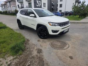 White Jeep Compass 2018 in Kaunas, with an engine capacity of 2.36 L and mileage of 128 thousand km for 10500 €, photo 8 on AUTOMOTO.COM.LV