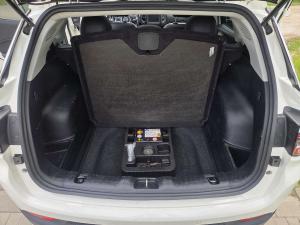 White Jeep Compass 2018 in Kaunas, with an engine capacity of 2.36 L and mileage of 128 thousand km for 10500 €, photo 20 on AUTOMOTO.COM.LV