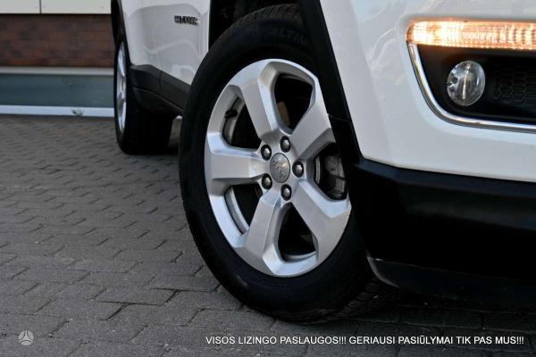 Balts Jeep Compass 2018 Kretinga, ar dzinēja tilpumu 2.36 L un nobraukumu 169 tūkst. km par 12799 €, foto 6 vietnē AUTOMOTO.COM.LV