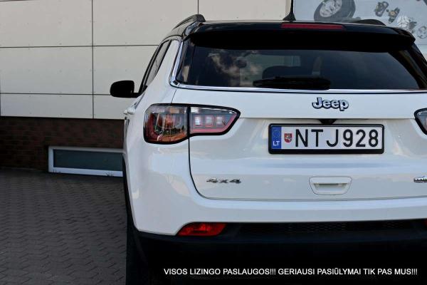 Balts Jeep Compass 2018 Kretinga, ar dzinēja tilpumu 2.36 L un nobraukumu 169 tūkst. km par 12799 €, foto 10 vietnē AUTOMOTO.COM.LV