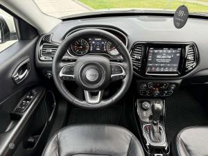White Jeep Compass 2018 in Siauliai, with an engine capacity of 1.96 L and mileage of 247 thousand km for 12999 €, photo 22 on AUTOMOTO.COM.LV