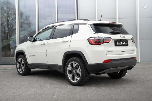 Balts Jeep Compass 2018 Viļņa, ar dzinēja tilpumu 1.96 L un nobraukumu 109 tūkst. km par 12950 €, foto 6 vietnē AUTOMOTO.COM.LV
