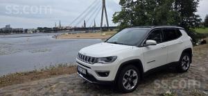 Balts Jeep Compass 2018 Rīga, ar dzinēja tilpumu 2.00 L un nobraukumu 124 tūkst. km par 12990 €, foto 8 vietnē AUTOMOTO.COM.LV