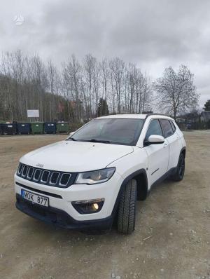 White Jeep Compass 2018 in Klaipeda, with an engine capacity of 2.36 L and mileage of 90 thousand km for 11500 €, photo  on AUTOMOTO.COM.LV