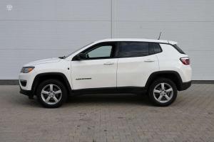 White Jeep Compass 2018 in Kretinga, with an engine capacity of 2.36 L and mileage of 219 thousand km for 9999 €, photo 13 on AUTOMOTO.COM.LV