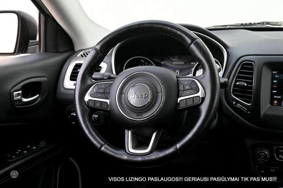White Jeep Compass 2018 in Kretinga, with an engine capacity of 2.36 L and mileage of 219 thousand km for 9999 €, photo 29 on AUTOMOTO.COM.LV