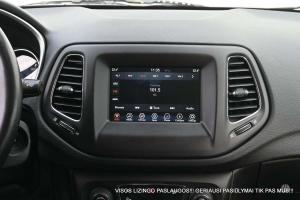 White Jeep Compass 2018 in Kretinga, with an engine capacity of 2.36 L and mileage of 219 thousand km for 9999 €, photo 31 on AUTOMOTO.COM.LV