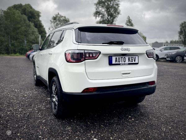 Balts Jeep Compass 2019 Viļņa, ar dzinēja tilpumu 2.40 L un nobraukumu 83 tūkst. km par 16999 €, foto 4 vietnē AUTOMOTO.COM.LV
