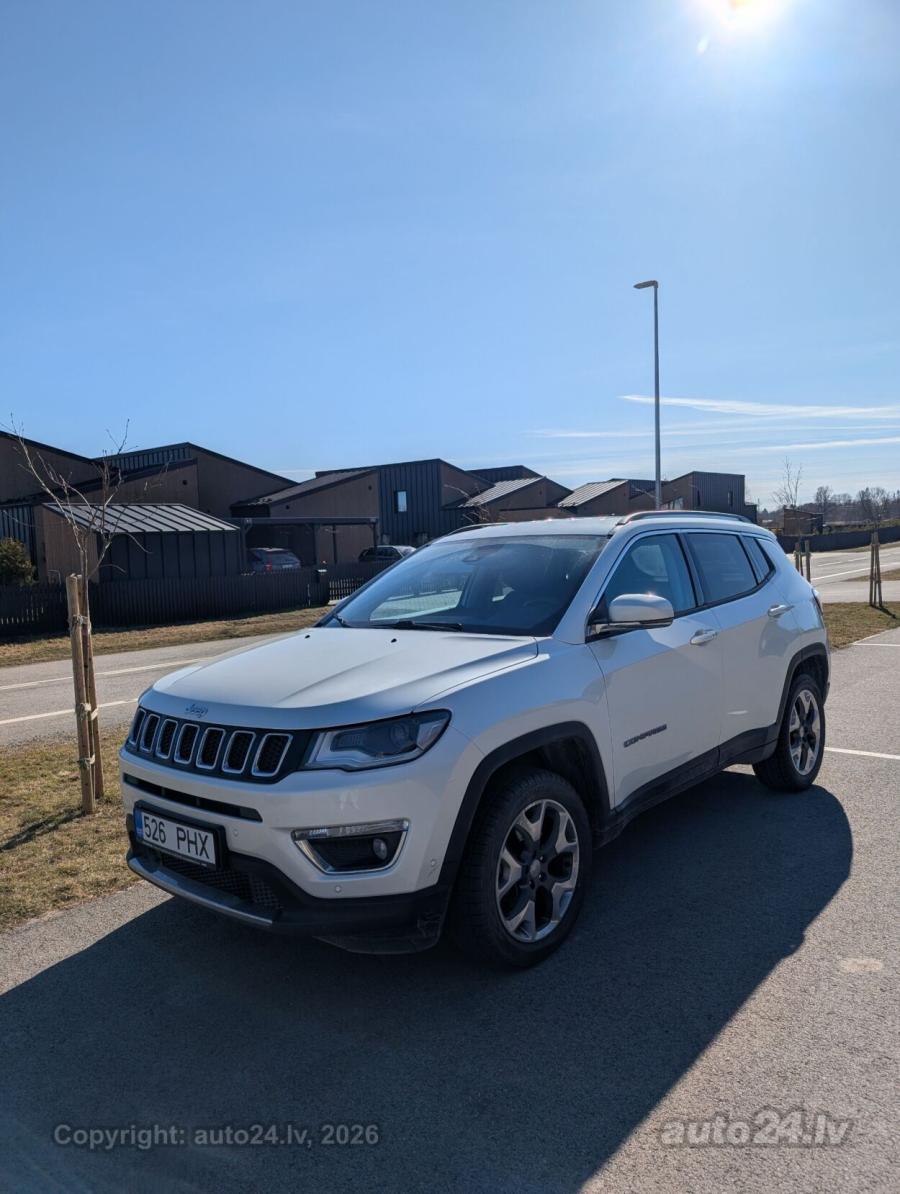 White Jeep Compass 2019 in Tallinn, with an engine capacity of 1.40 L and mileage of 52 thousand km for 17500 €, photo 2 on AUTOMOTO.COM.LV