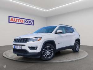 White Jeep Compass 2019 in Vilnius, with an engine capacity of 2.40 L and mileage of 83 thousand km for 14999 €, photo  on AUTOMOTO.COM.LV