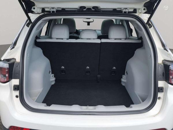 Balts Jeep Compass 2019 Viļņa, ar dzinēja tilpumu 2.40 L un nobraukumu 83 tūkst. km par 14999 €, foto 10 vietnē AUTOMOTO.COM.LV